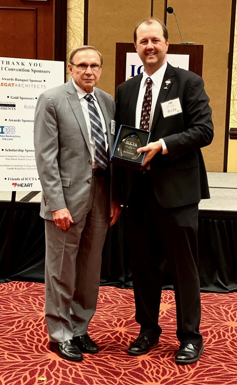 Barbre Receives President’s Award from ICCTA | Southeastern Illinois ...