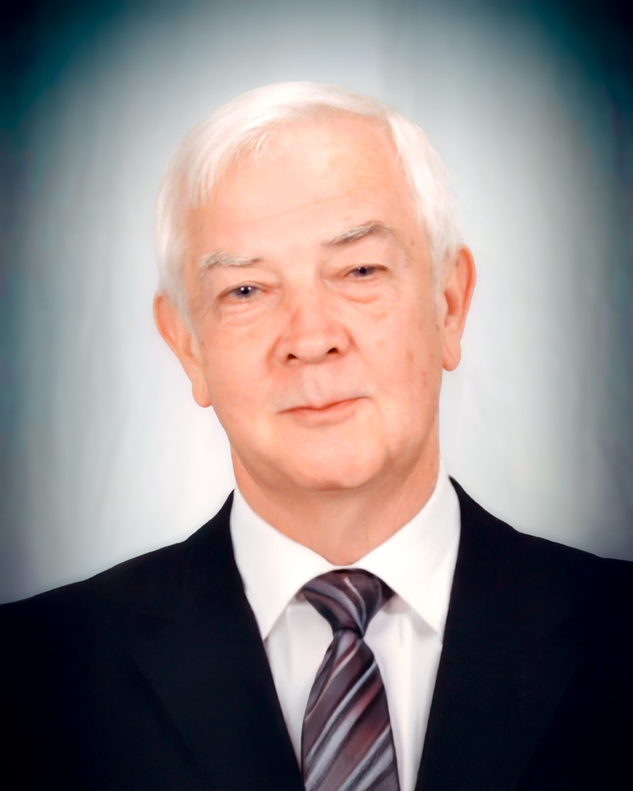 SIC Honors Dr. R. Edward Winters as 2025 Distinguished Alumnus ...